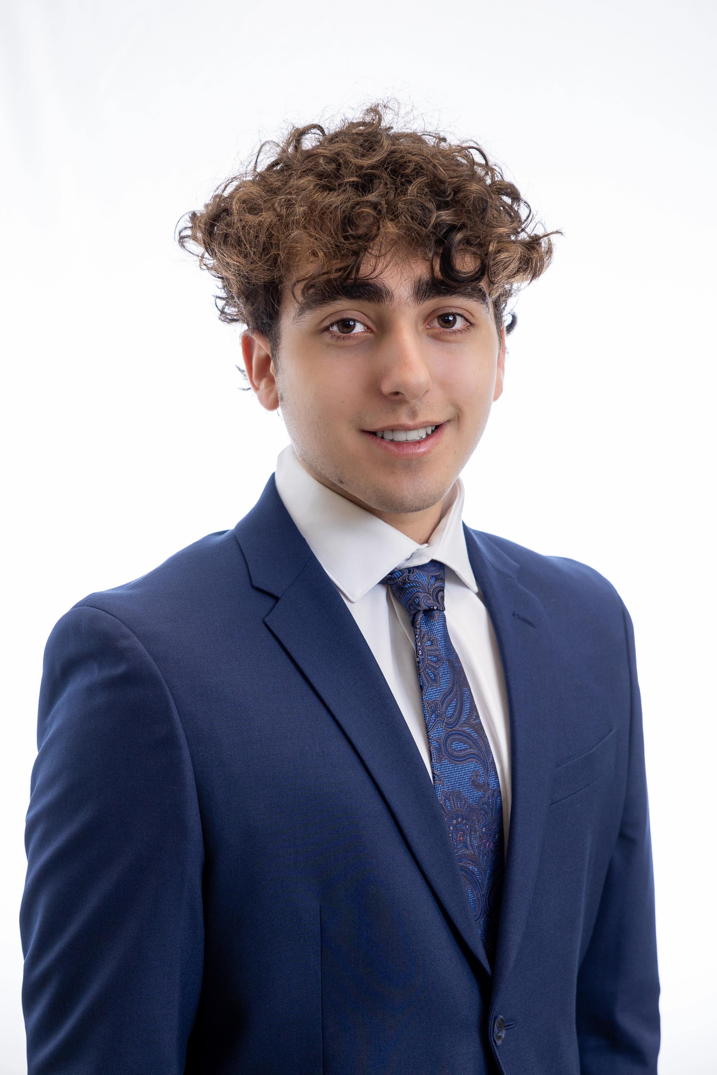 Ben Silver - Finance & Accounting Student | LLQP Licensed | Winnipeg